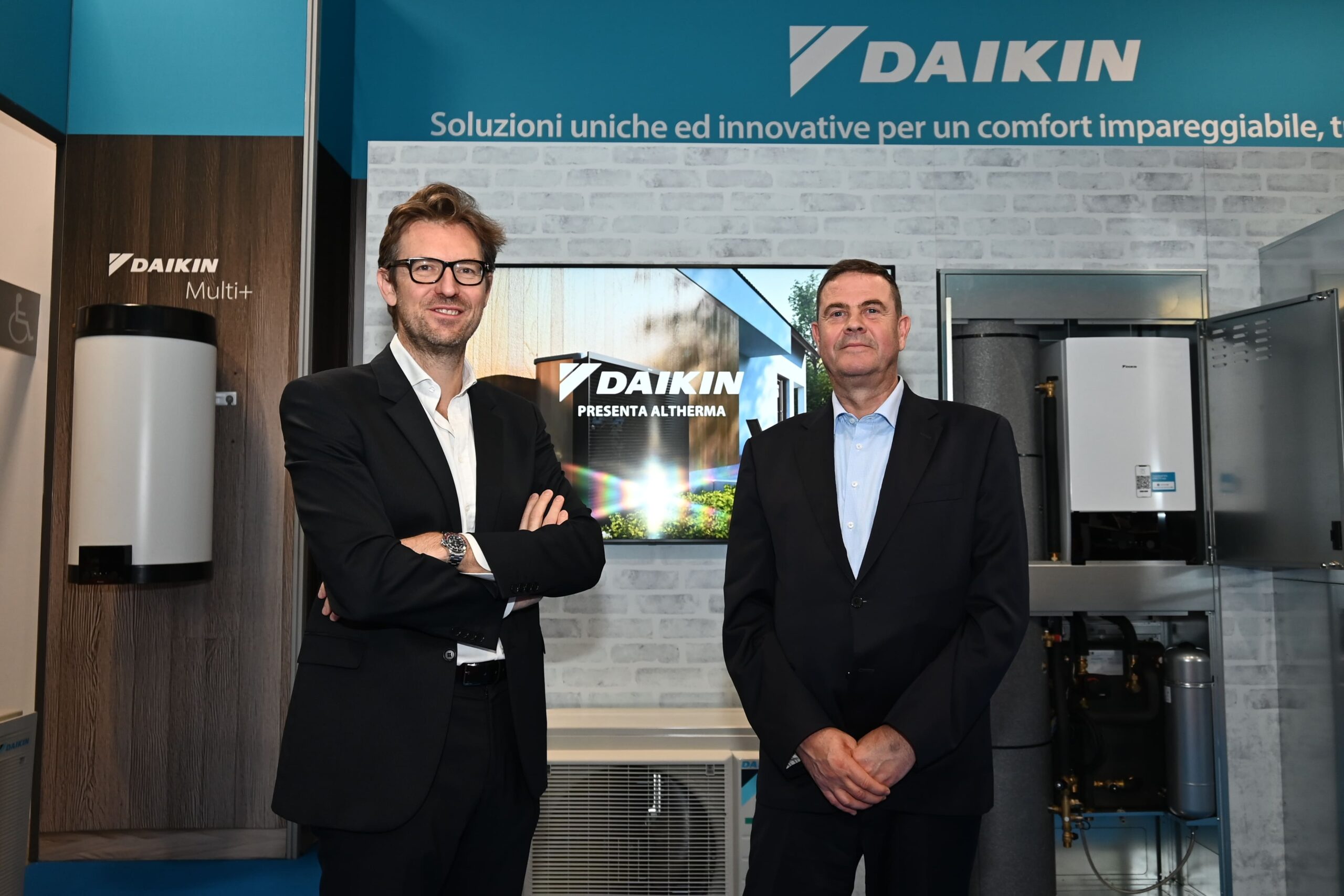 SAIE 2024, Daikin presenta il nuovo Multiplus che raffredda, riscalda e produce acqua calda ...
