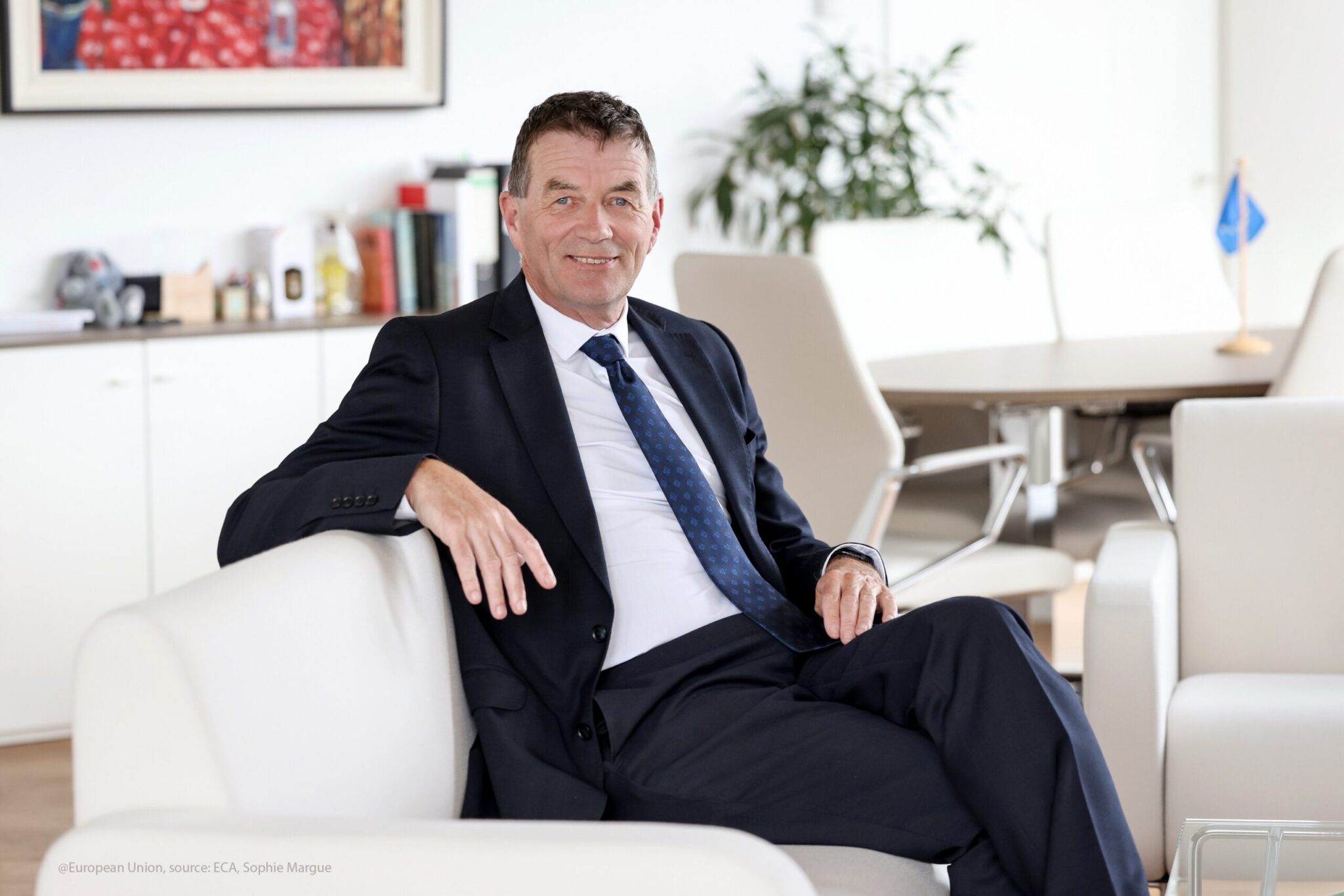 Tony Murphy rieletto presidente della Corte dei conti europea - Agenparl